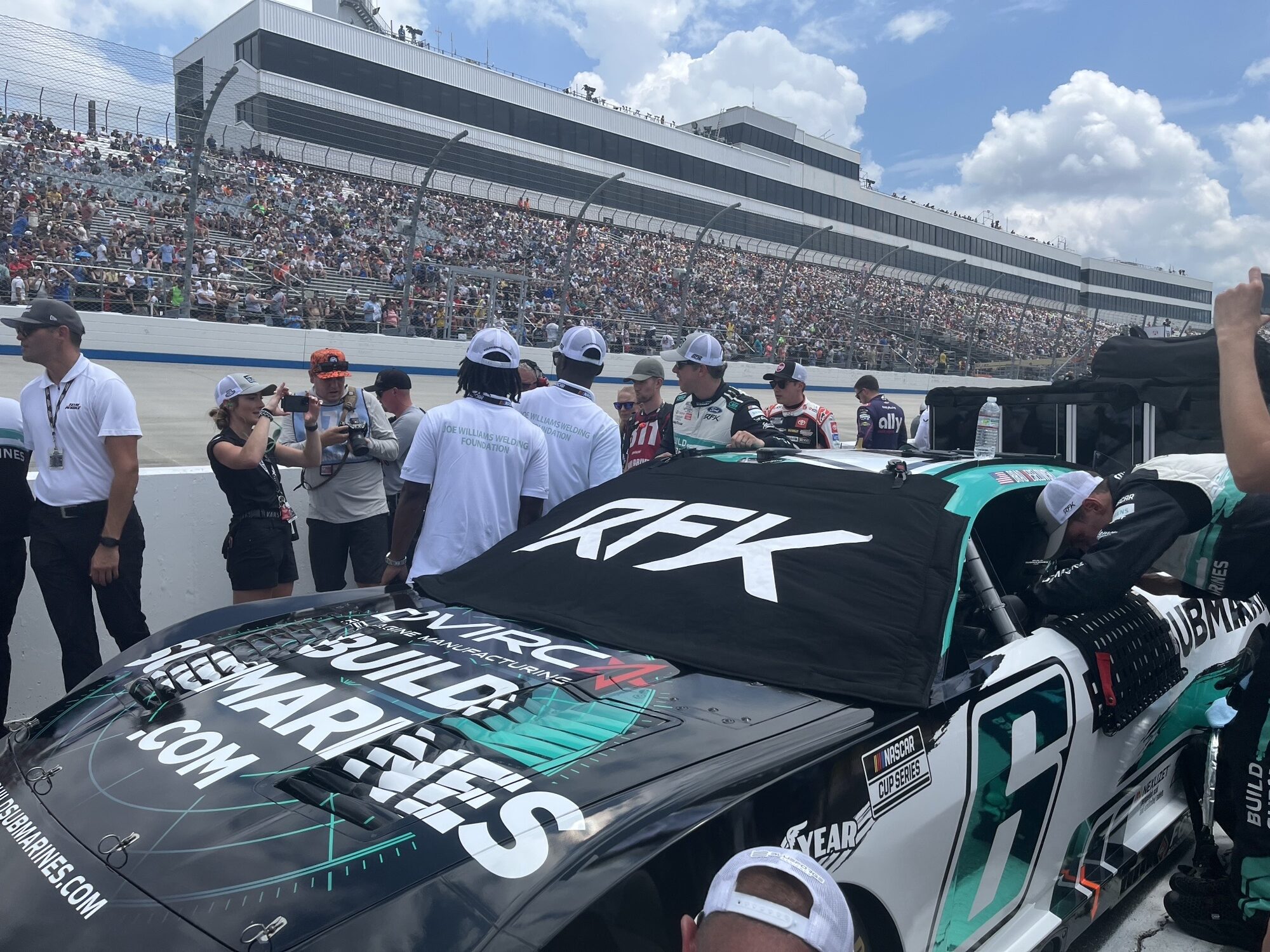 DVIRC Goes Full Throttle at NASCAR’s Monster Mile with BuildSubmarines.com - DVIRC